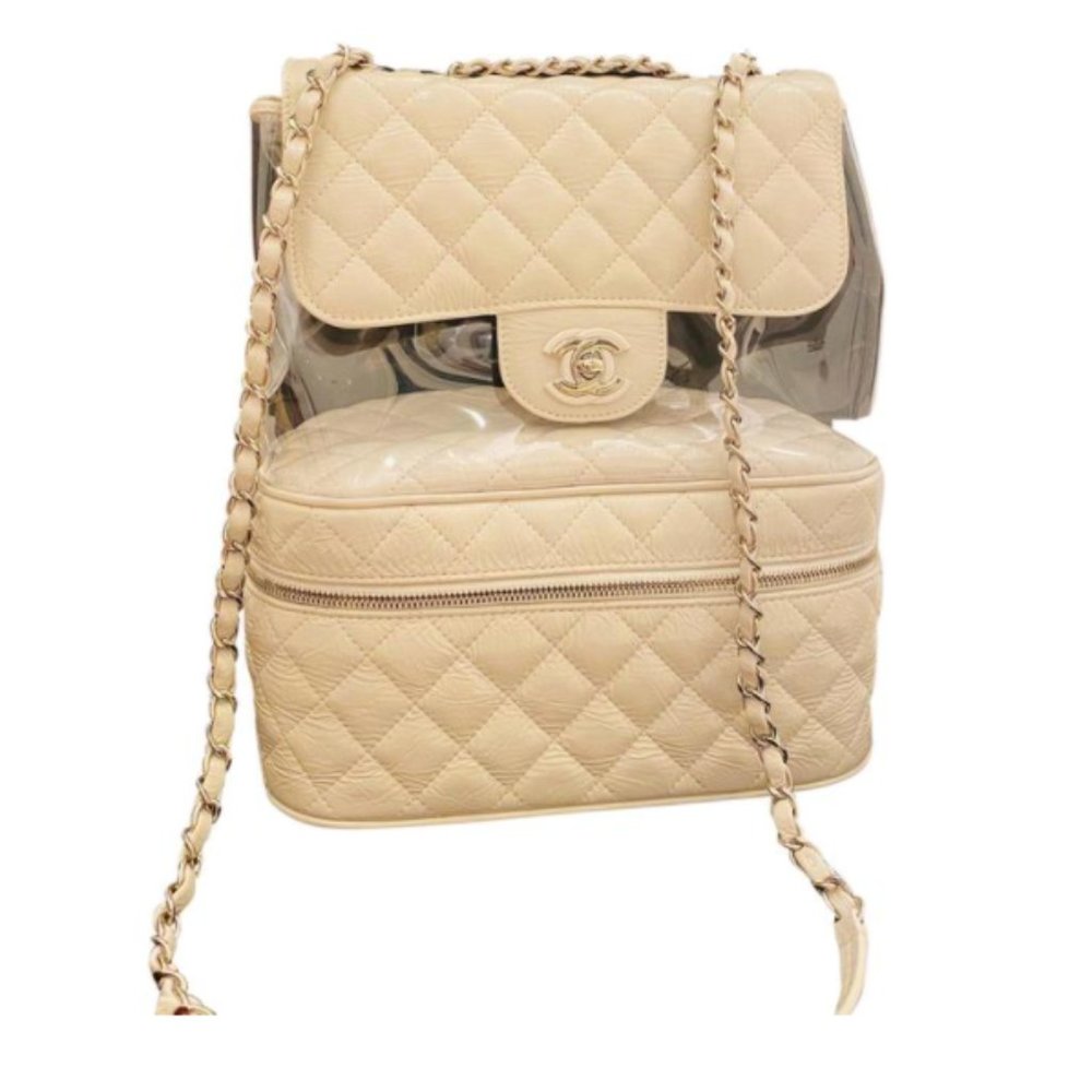 Chanel White/Off White Leather Backpack - Gem